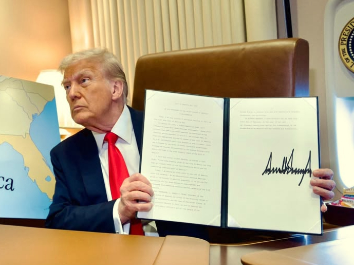 Presiden AS Donald Trump Bertemu Pemimpin Industri Kripto di Gedung ...