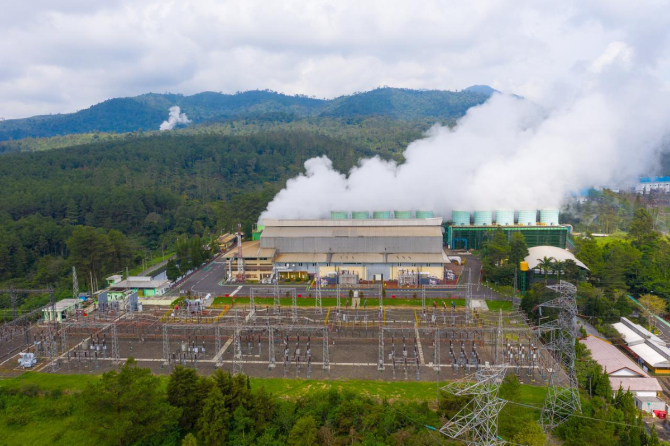 PLN Kejar Pembangkit EBT Base Load, Antisipasi Batas Operasi PLTU 2050 ...
